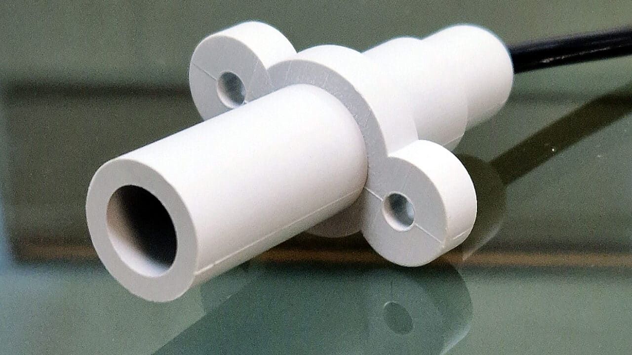 High Voltage Plugs and Sockets - Inoplas Technology Limited